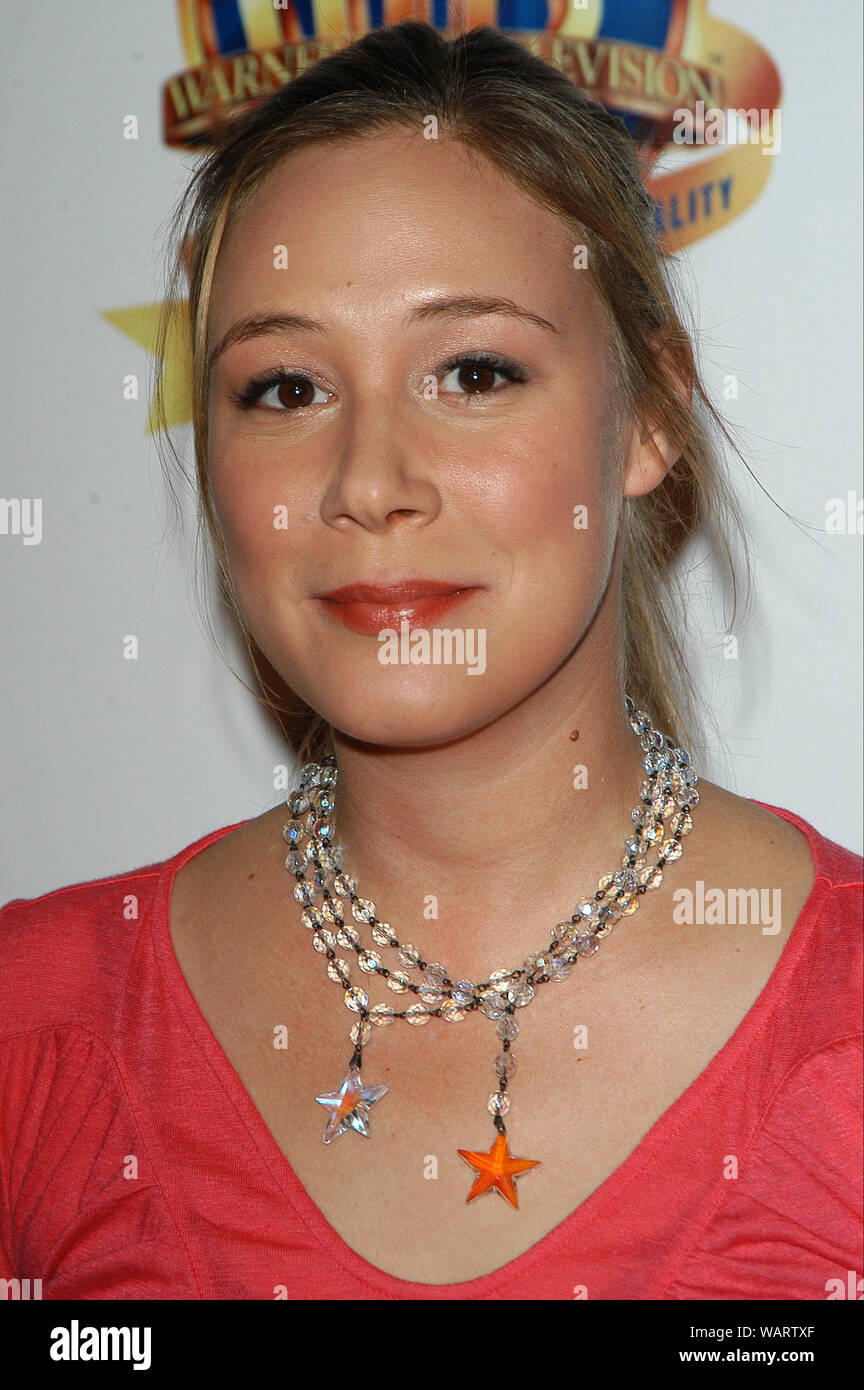 Liza Weil's Instagram, Twitter & Facebook on IDCrawl