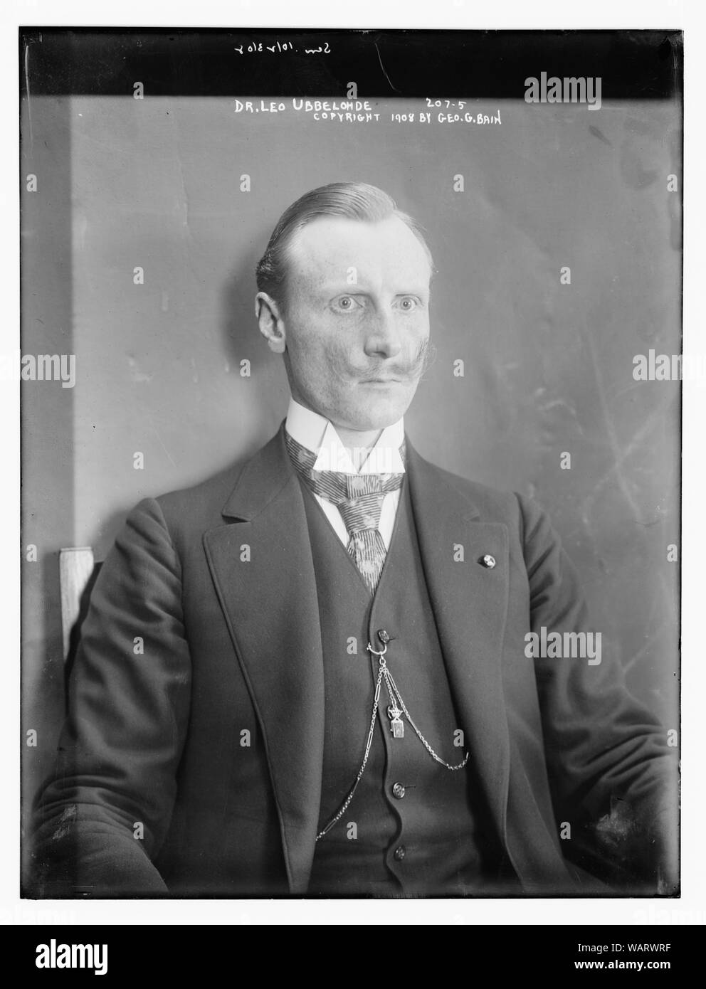 Viscometry hi-res stock photography and images - Alamy