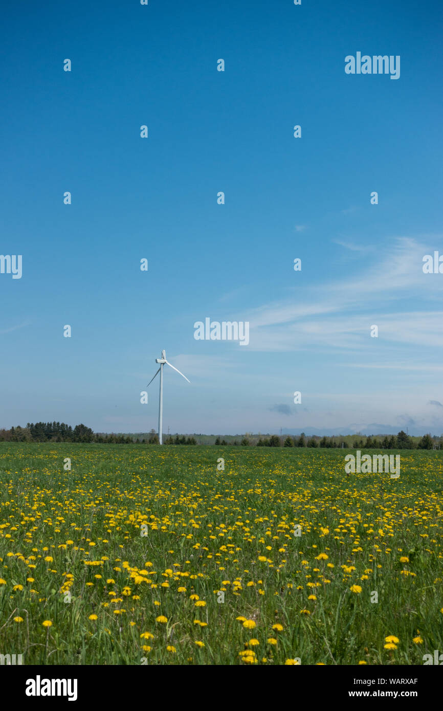 Broken wind turbine hi-res stock photography and images - Alamy