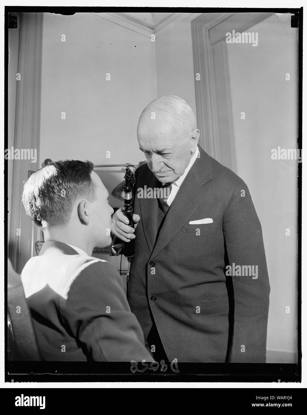 Patient dr Black and White Stock Photos & Images - Alamy