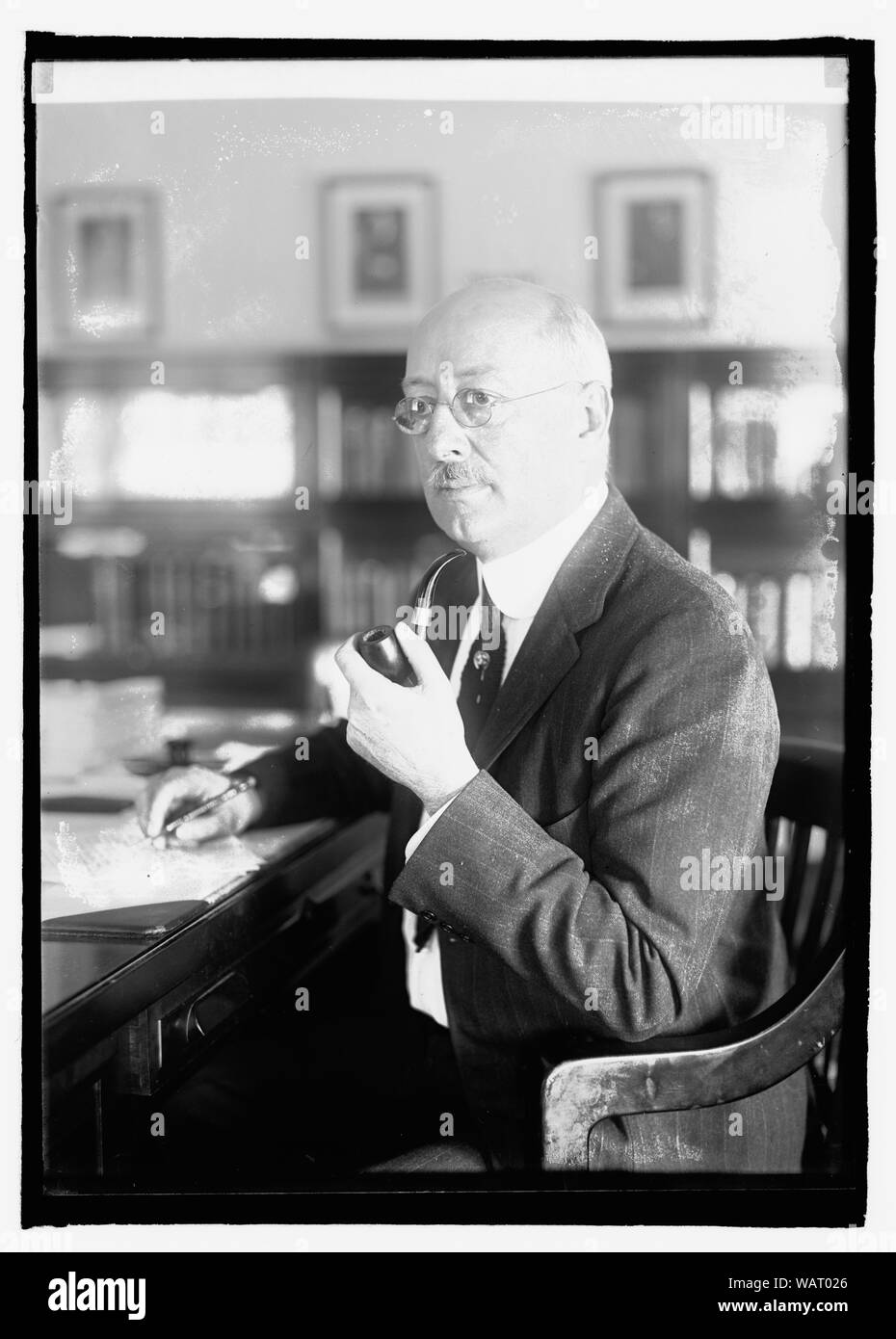 Dr thomas walker Black and White Stock Photos & Images - Alamy