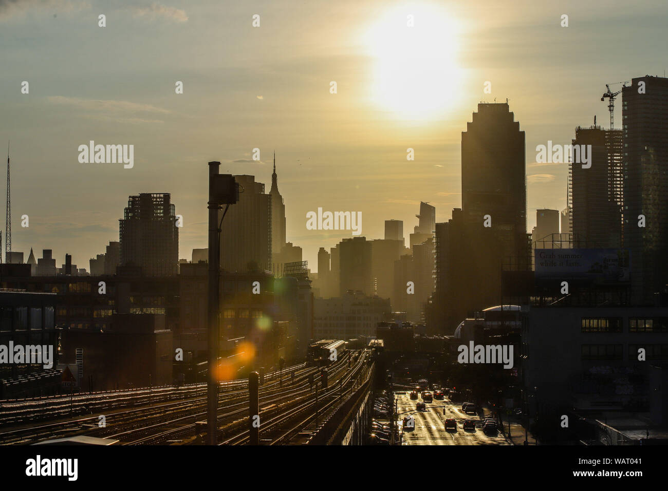 New York City Sunset Metro View this Wednesday, 21st August Stock Photo ...