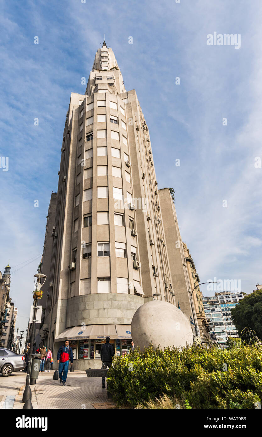 Buenos Aires, Argentina - June 22, 2017: The Kavanagh building in ...