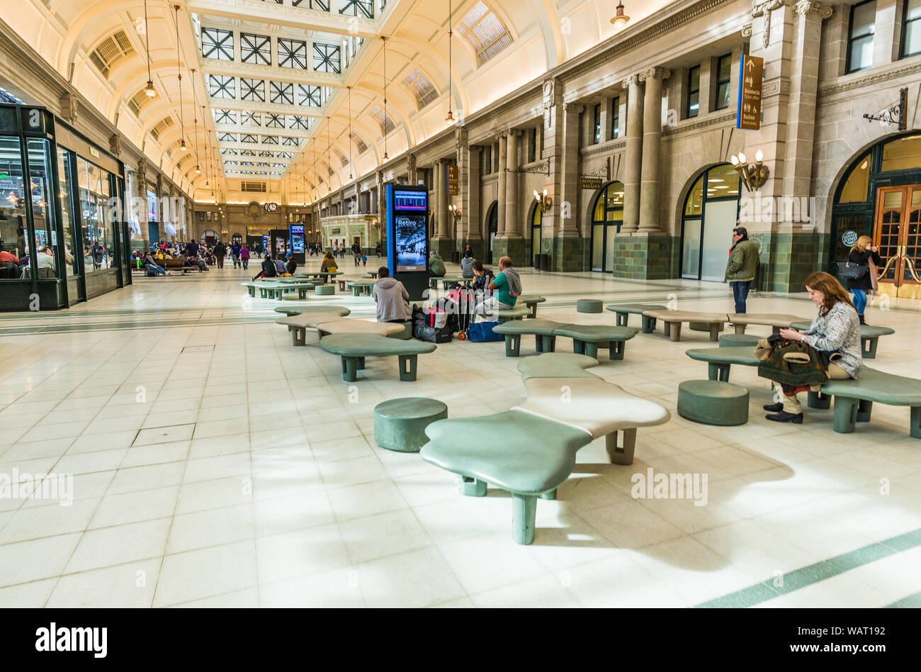 Retiro train station hi-res stock photography and images - Alamy