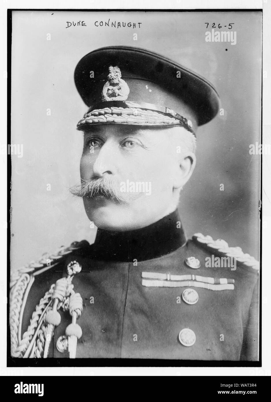 Queen duke portrait Black and White Stock Photos & Images - Alamy