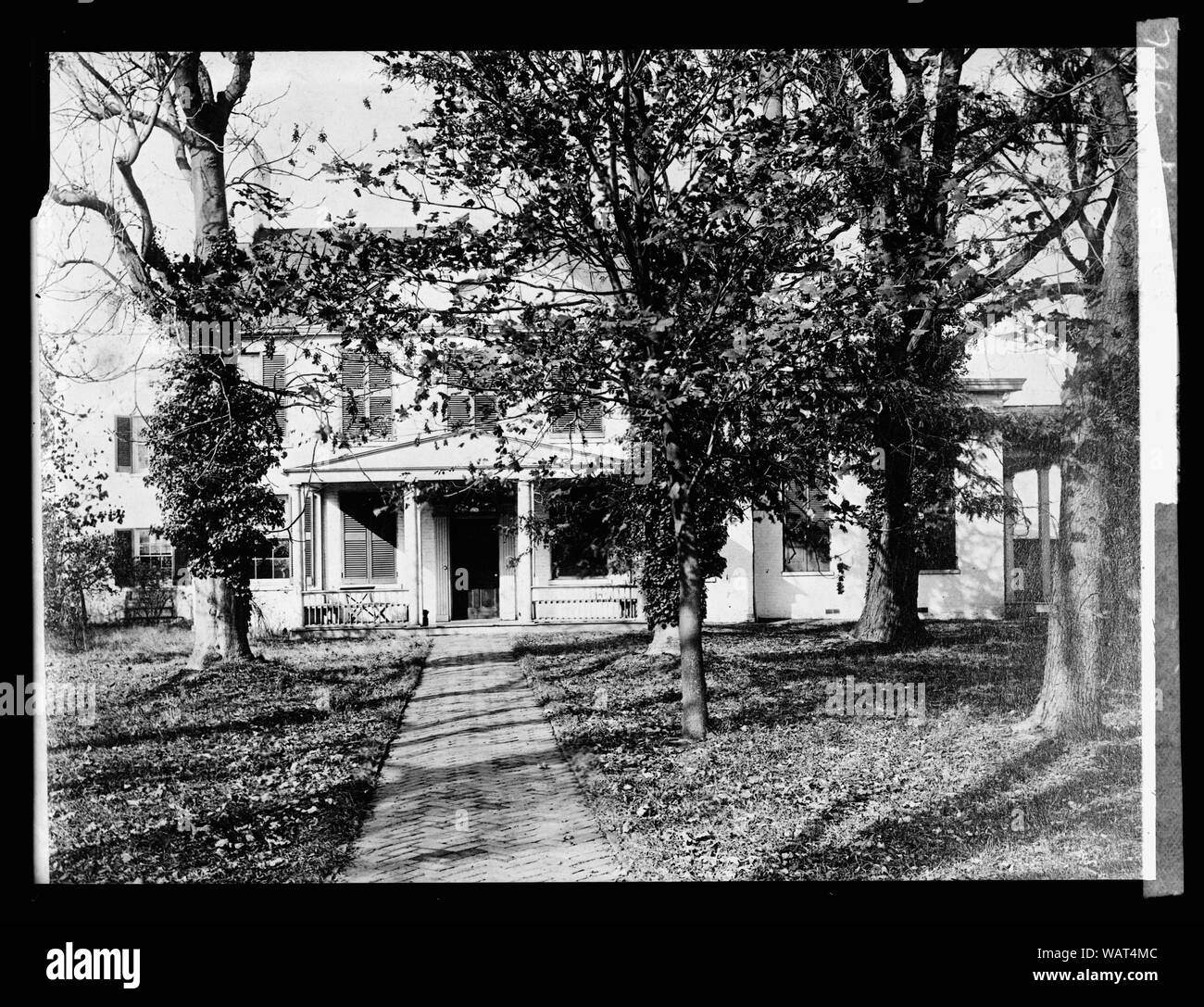 Duncanson hi-res stock photography and images - Alamy