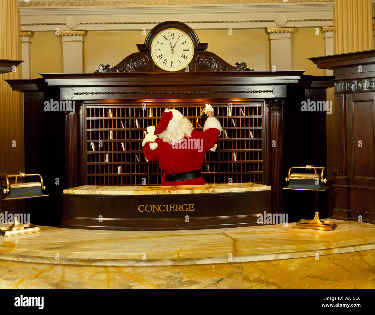 Willard hotel lobby hi-res stock photography and images - Alamy