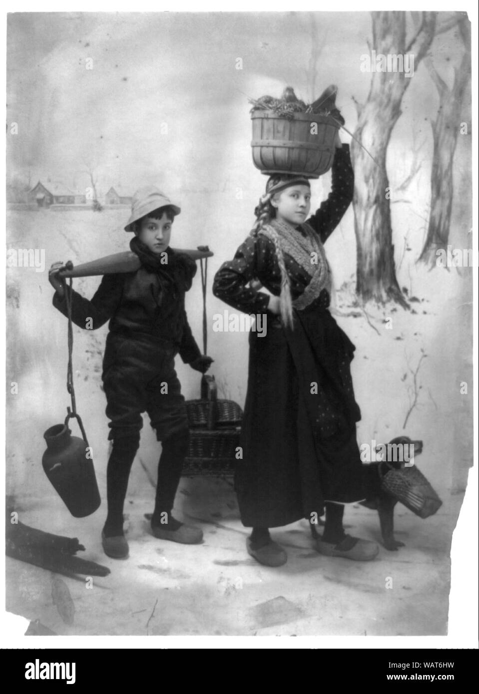 Dutch boy girl Black and White Stock Photos & Images - Alamy