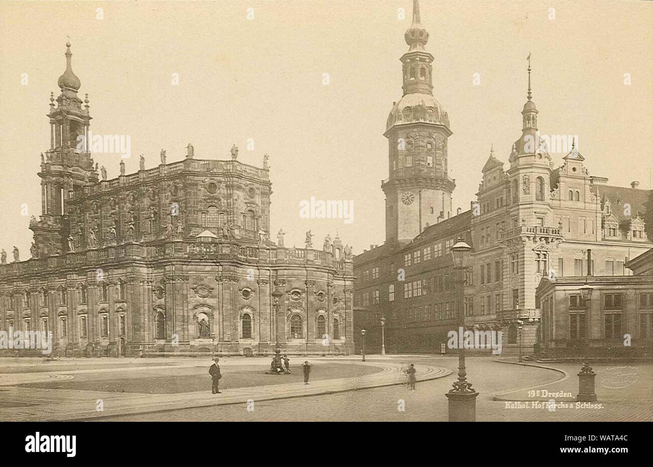 Hofkirche und schloss dresden hi-res stock photography and images - Alamy