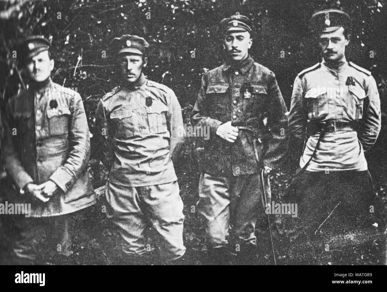 Drozdovsky artillery officers in 1920 Stock Photo - Alamy