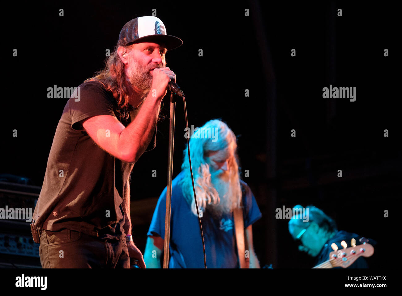 Gary Stringer of Reef performing at Weyfest music festival, Tilford ...