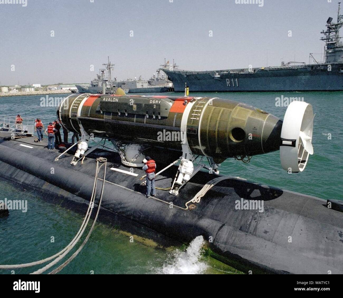 DSRV-2 Avalon aboard USS Billfish (SSN-676 Stock Photo - Alamy