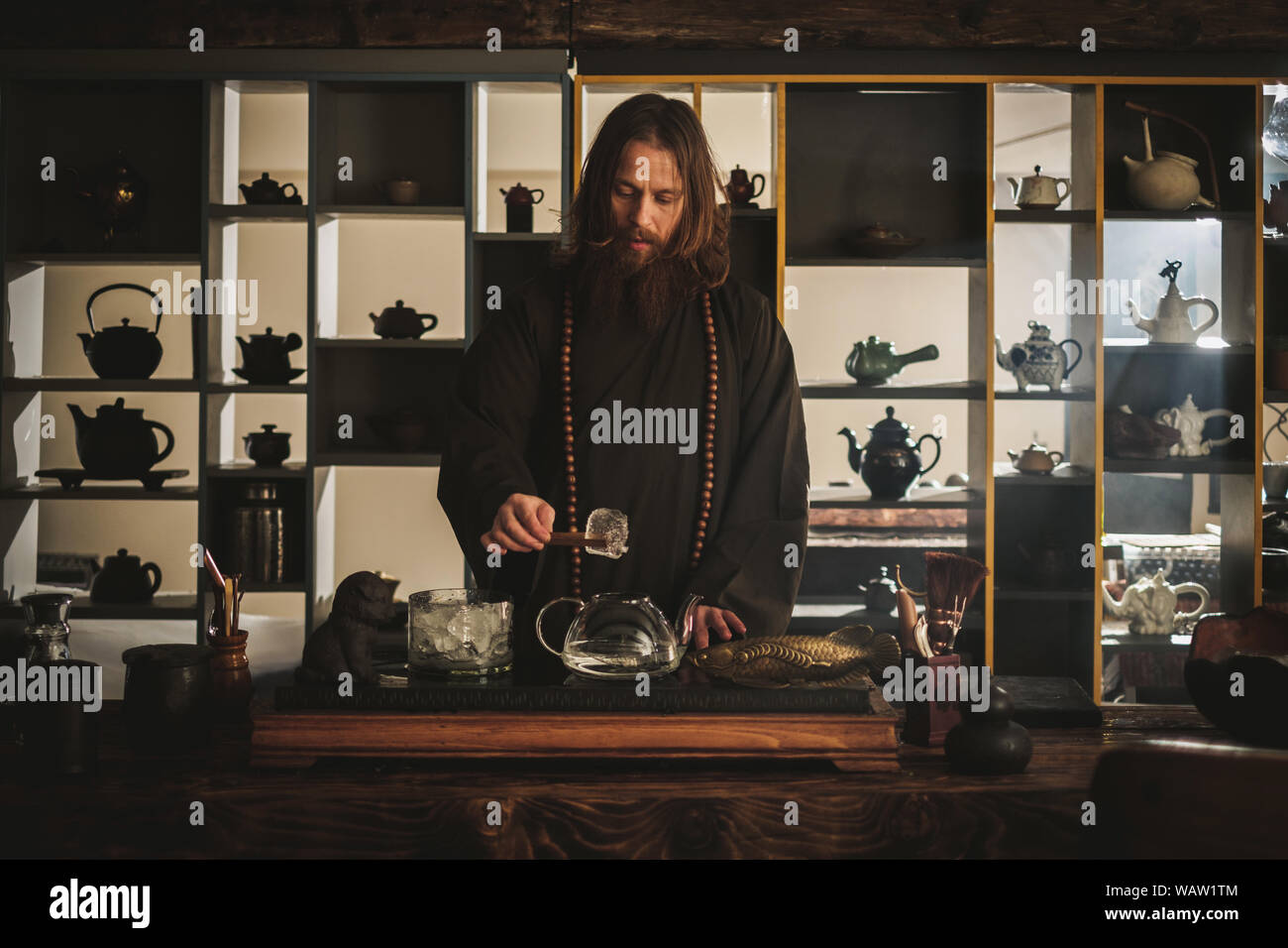 Tea ceremony is perfomed by tea master Stock Photo - Alamy