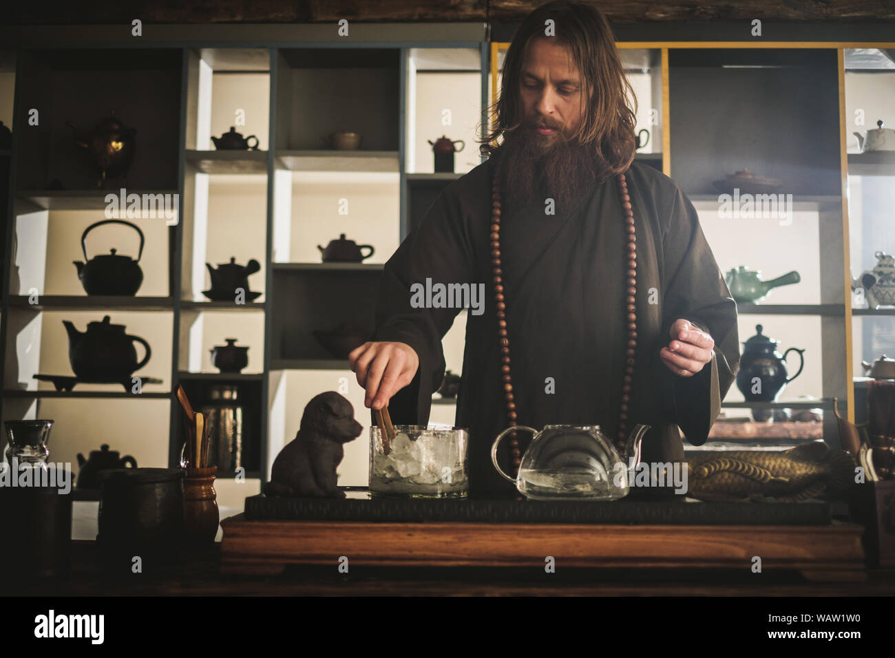 Tea ceremony is perfomed by tea master Stock Photo - Alamy