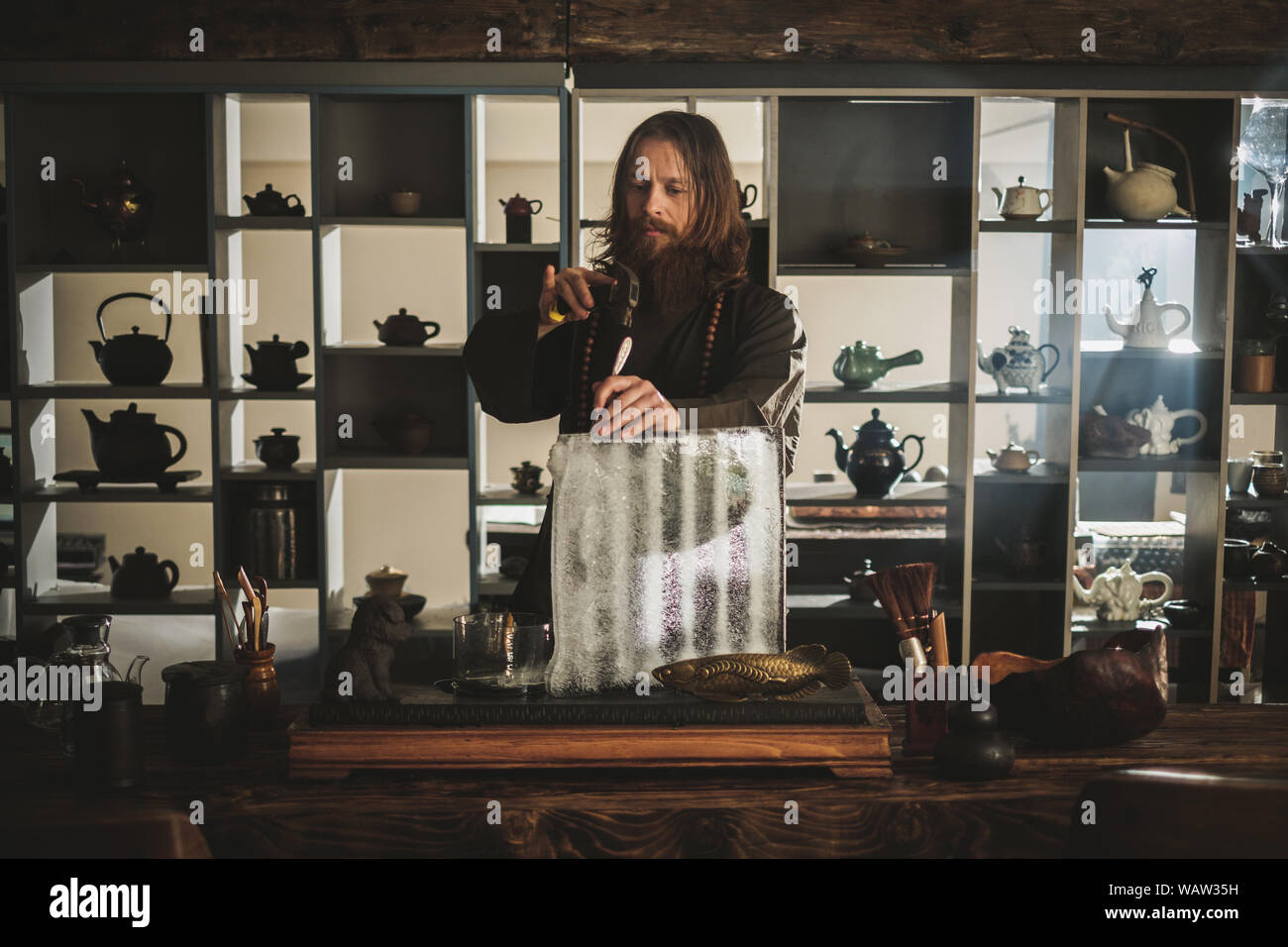 Tea ceremony is perfomed by tea master Stock Photo - Alamy