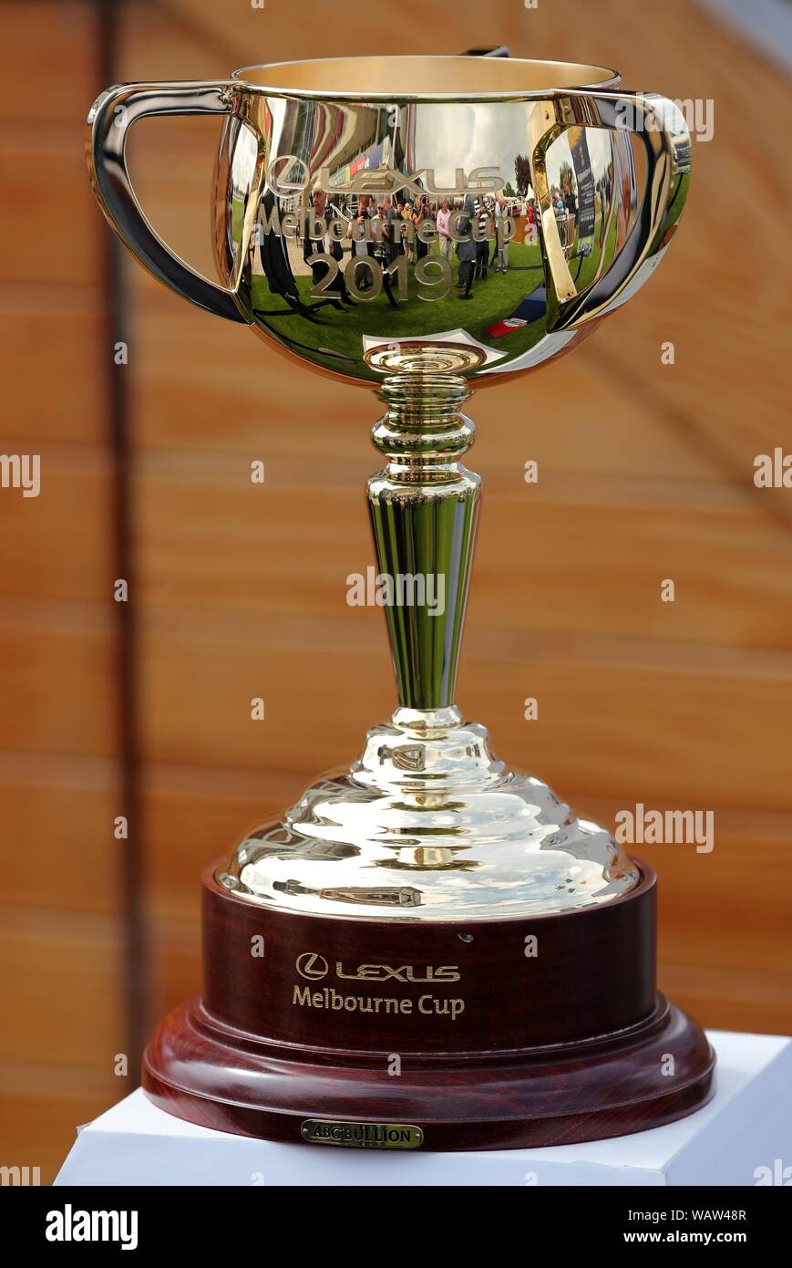 York, UK. 21st Aug, 2019. Melbourne Cup Horse Racing Trophy Ebor ...