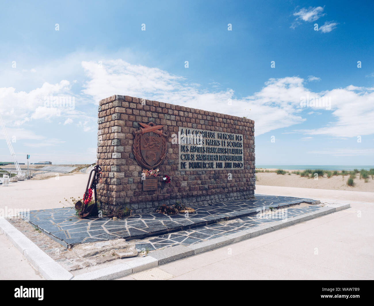 Dunkirk beach hi-res stock photography and images - Alamy