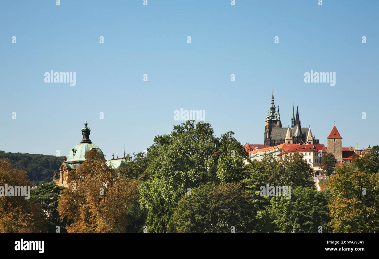 Prague straka academy hi-res stock photography and images - Alamy