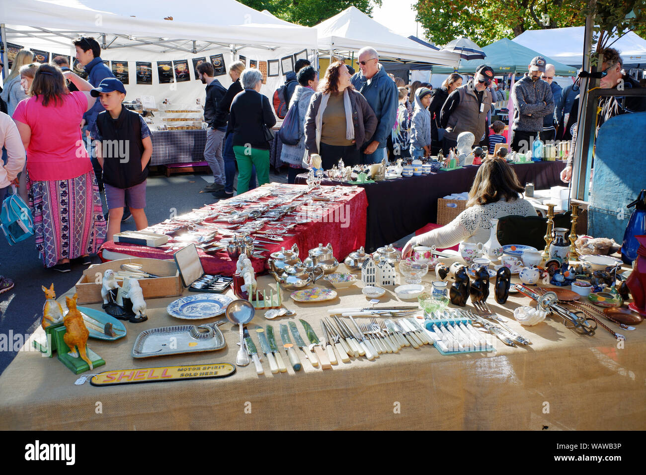 MARKETS STALLS, GOODS FOR SALE Stock Photo - Alamy