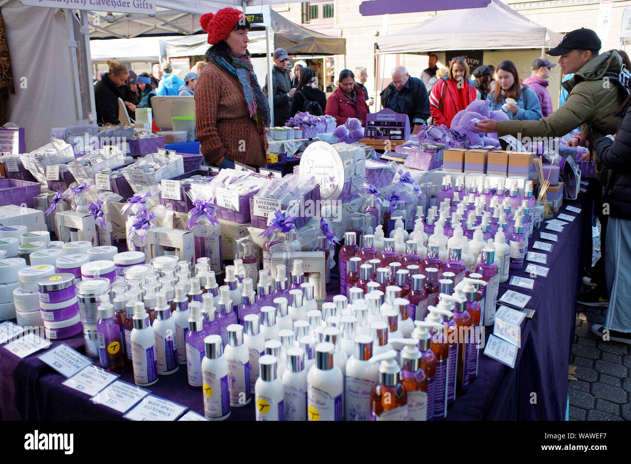 MARKETS STALLS, GOODS FOR SALE Stock Photo - Alamy