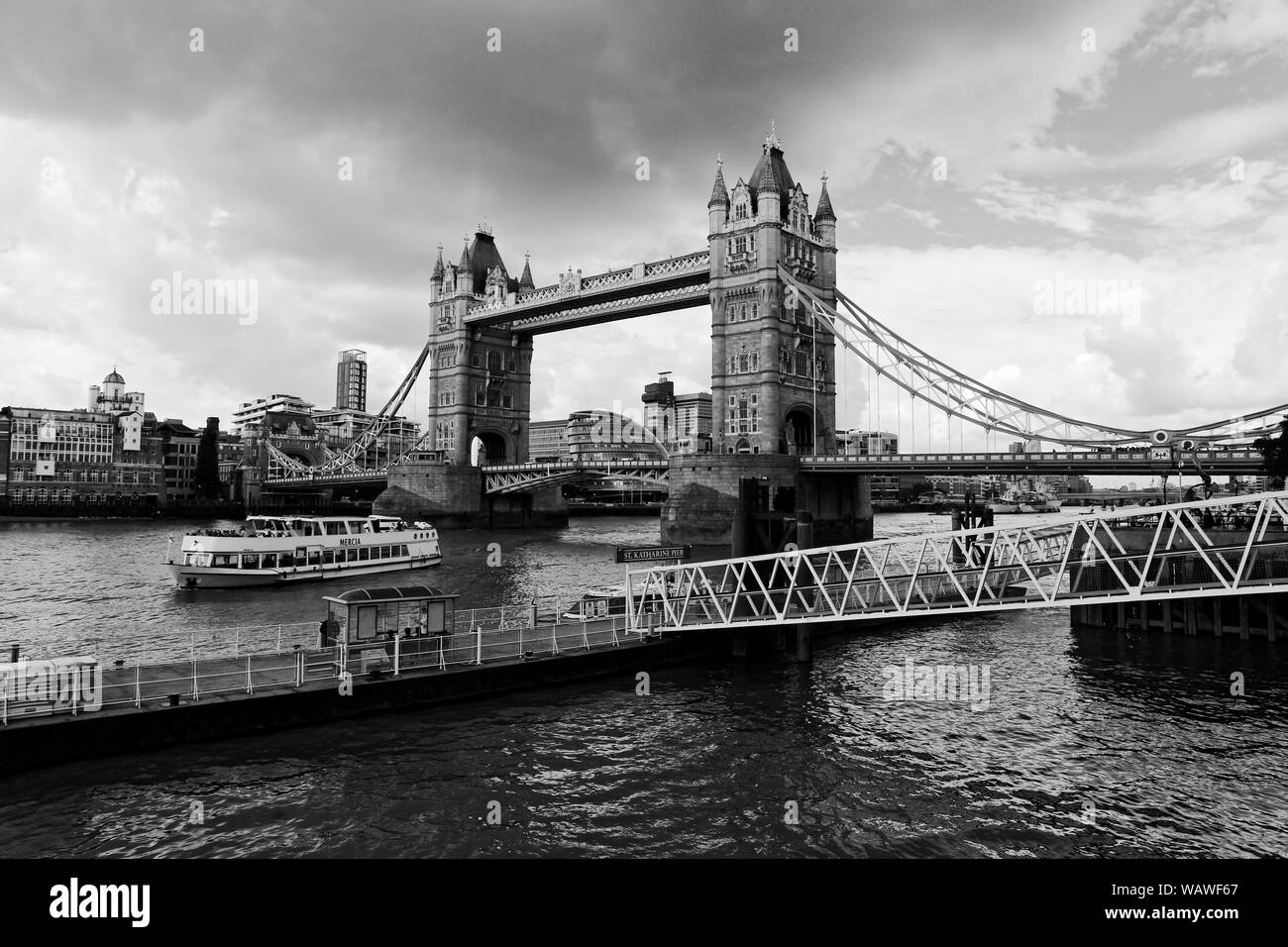 Two towers bridge Black and White Stock Photos & Images - Alamy