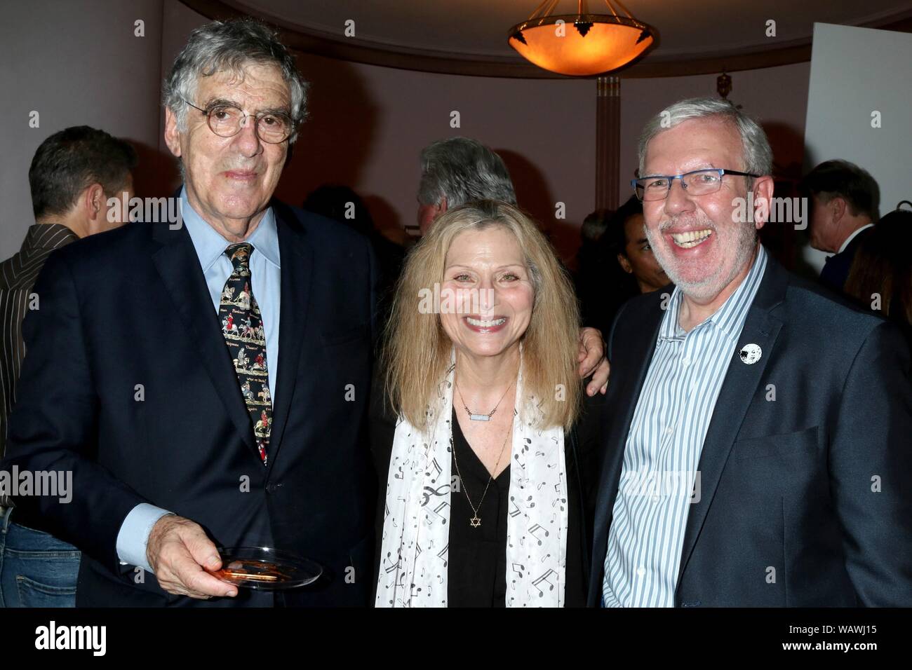Los Angeles, CA. 21st Aug, 2019. Elliott Gould, Roslyn Kind, Leonard ...
