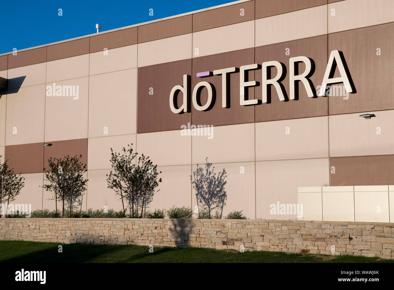 Doterra logo hi-res stock photography and images - Alamy