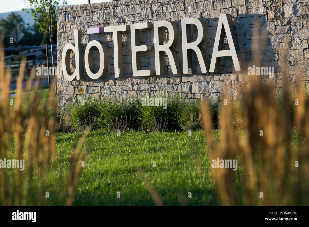 Doterra logo hi-res stock photography and images - Alamy