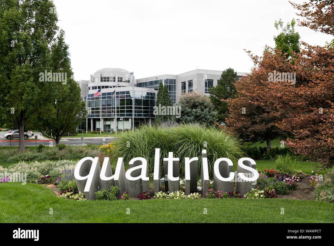 Qualtrics hi-res stock photography and images - Alamy