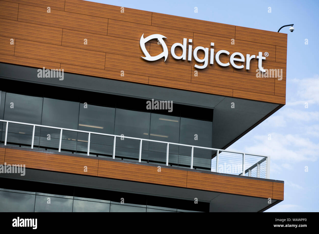 Digicert hi-res stock photography and images - Alamy