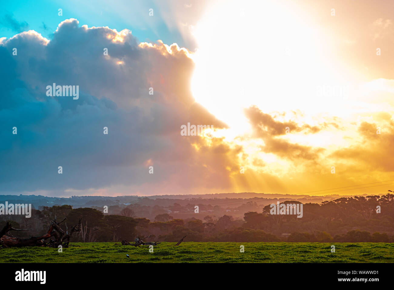 Sunshine after the rain at sunset over beautiful Australian countryside ...