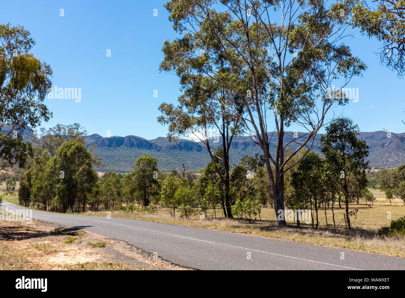 Empty rural road in the Capertee Valley, NSW, Australia Stock Photo - Alamy