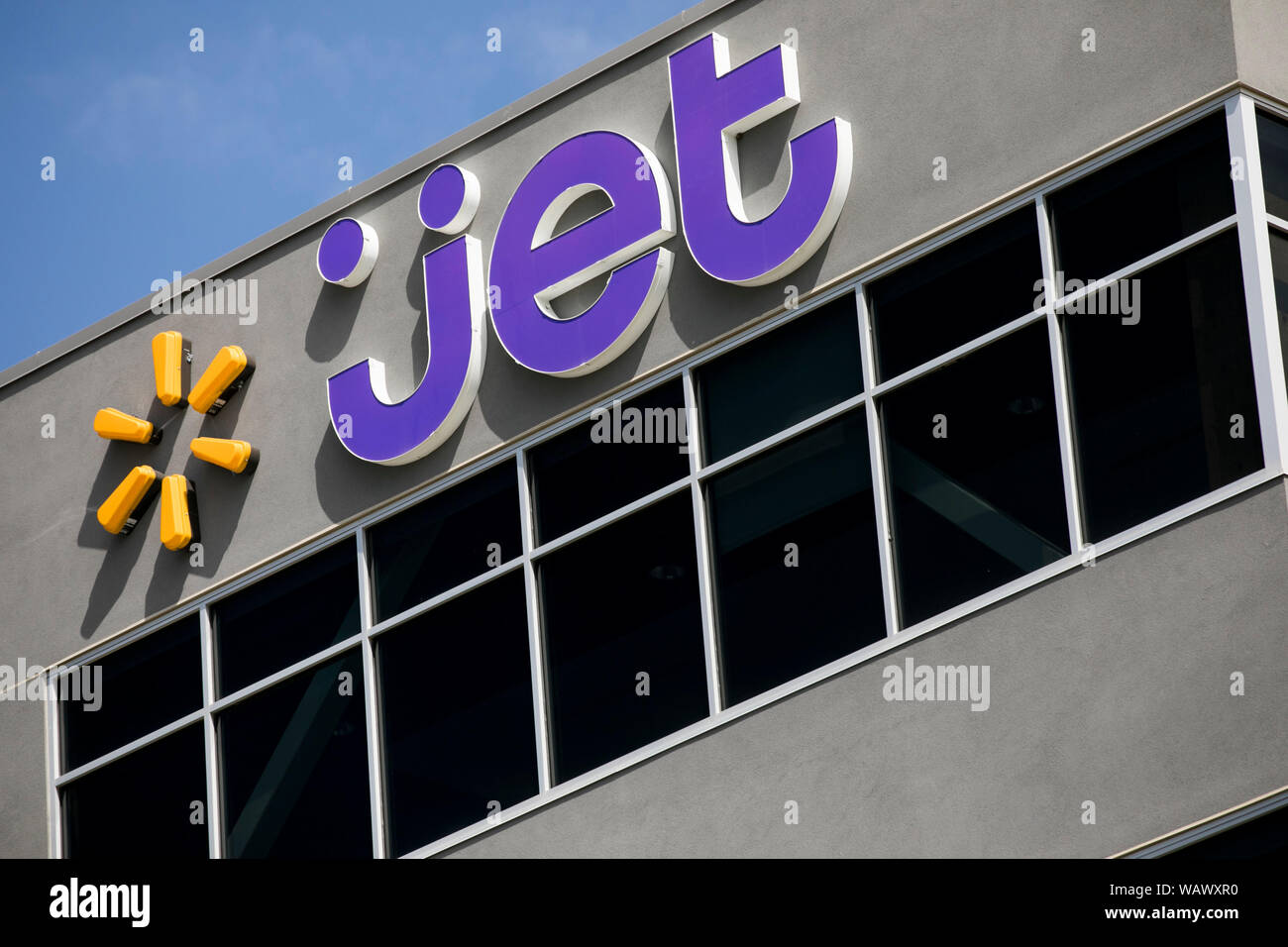 Walmart subsidiary hi-res stock photography and images - Alamy