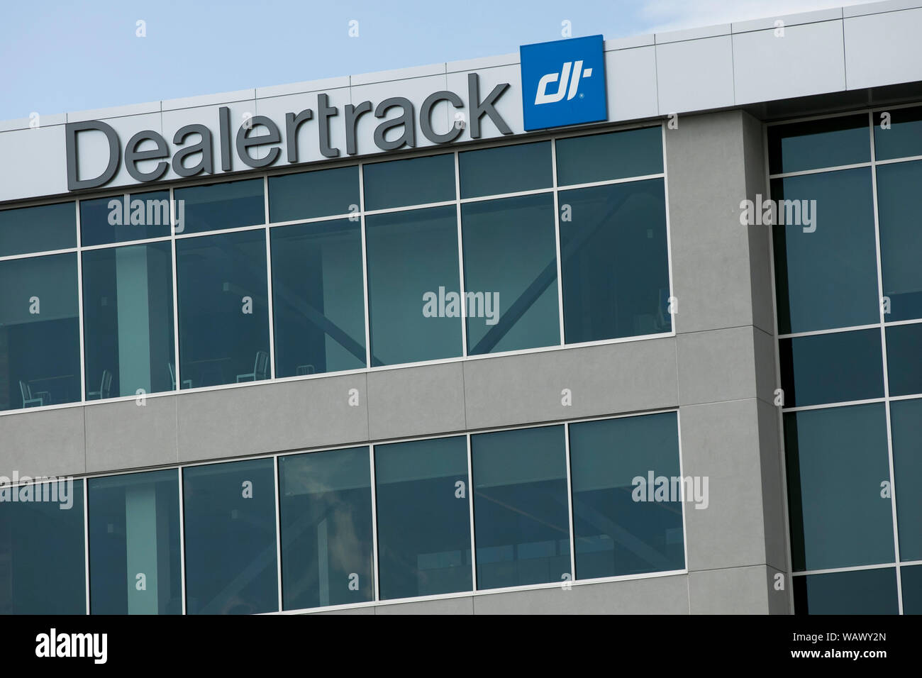 Dealertrack hi-res stock photography and images - Alamy