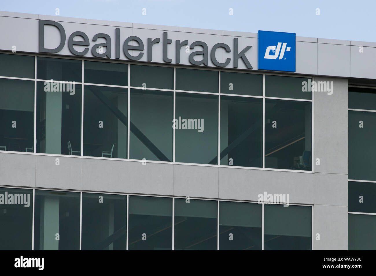 Dealertrack hi-res stock photography and images - Alamy