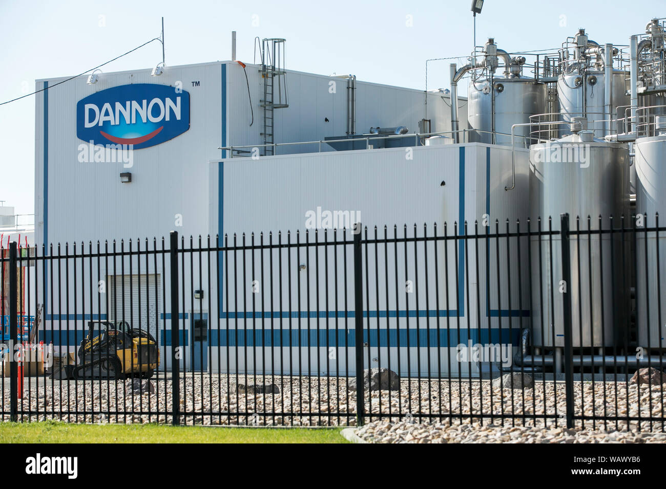 Dannon logo hi-res stock photography and images - Alamy