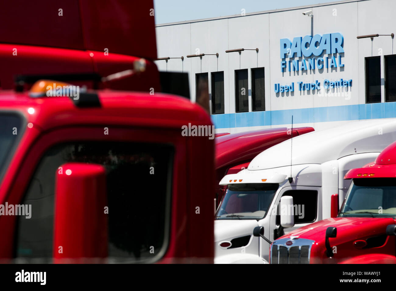 Paccar hi-res stock photography and images - Alamy