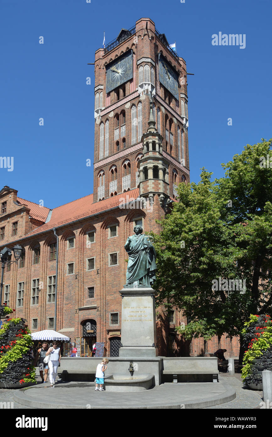 Memorial for the astronomer Nicolaus Copernicus on the market place ...