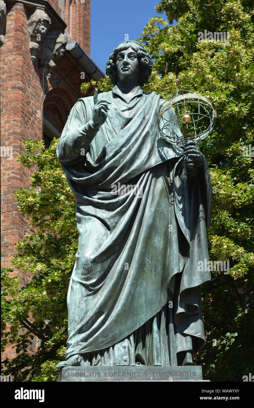 Memorial for the astronomer Nicolaus Copernicus on the market place ...