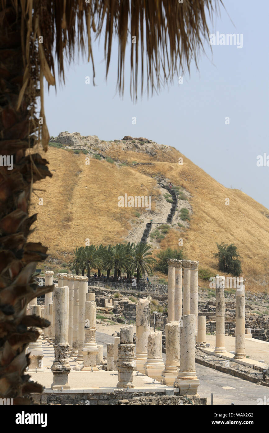 Palladius street. Roman Cardo in Beit She'an National Park. Golan ...