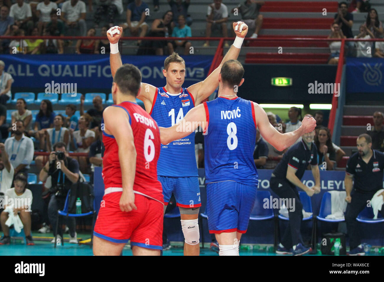 Esultanza Serbia, Aleksandar Atanasijević, Marko Ivovic, Nikola Pekovic ...