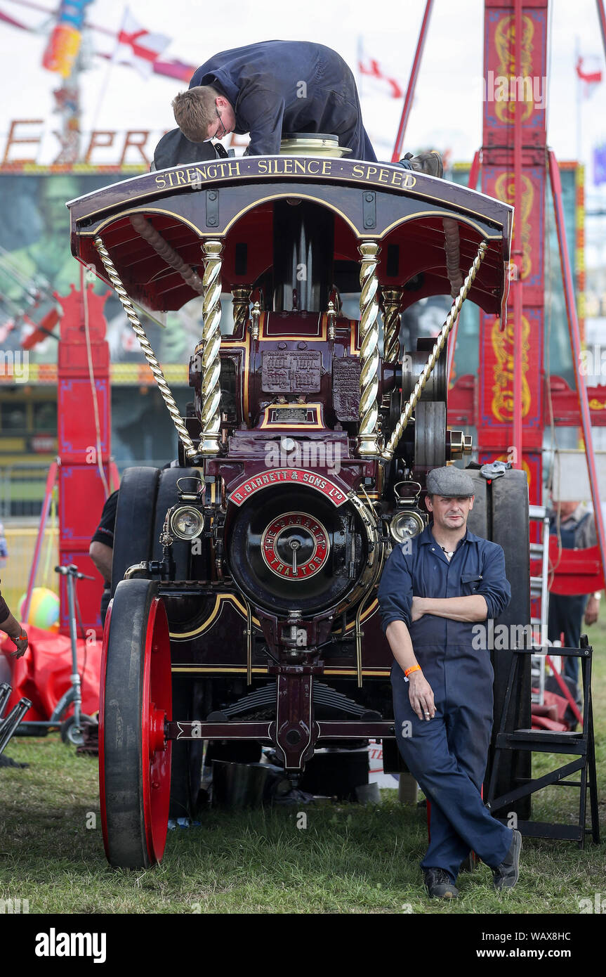 Garrett steam traction engine hi-res stock photography and images - Alamy