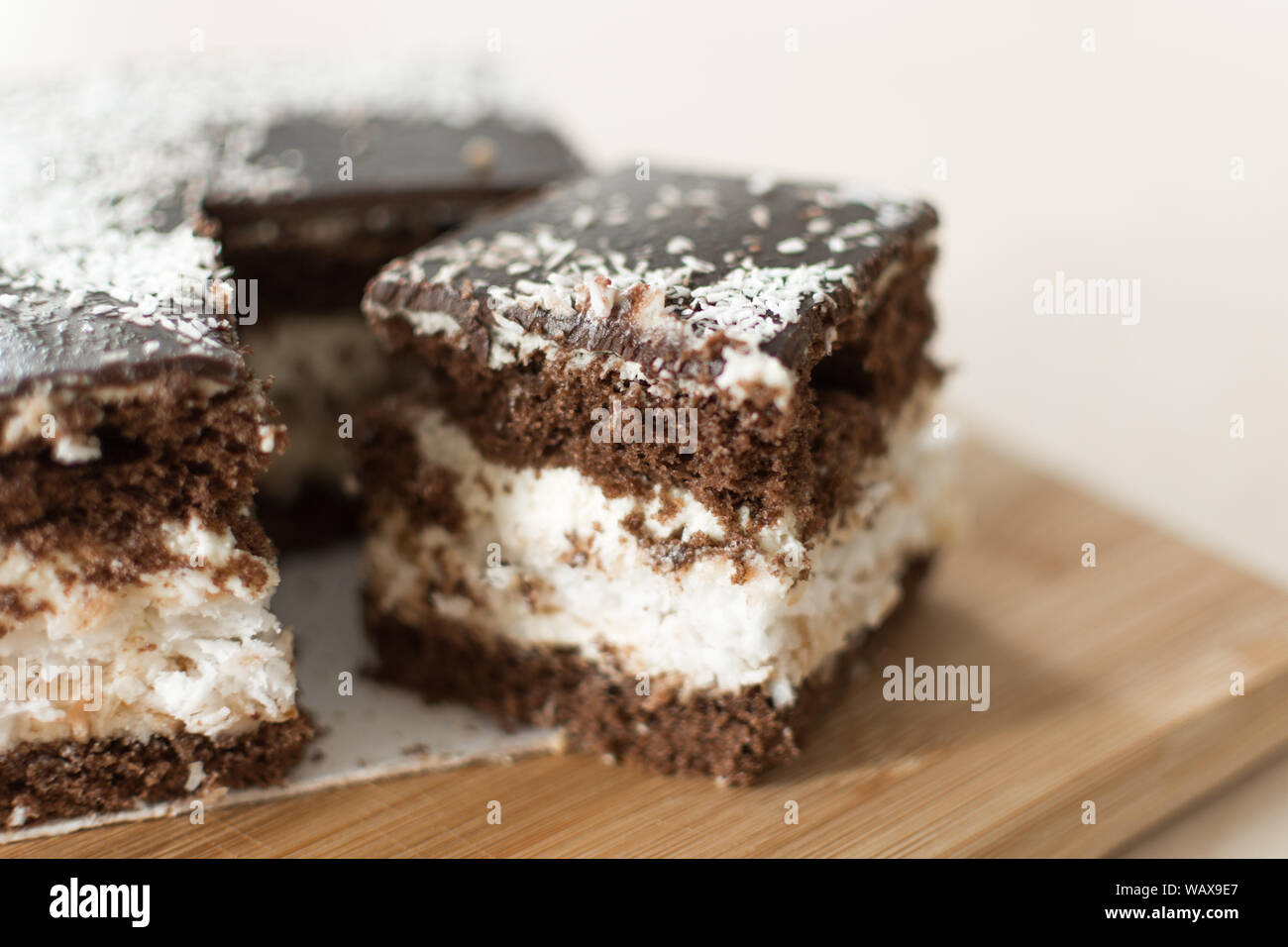 Chocolate cut cake top view. Sweet chocolate pie Stock Photo - Alamy