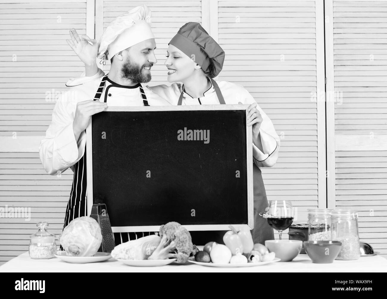 Chef giving ok sign hi-res stock photography and images - Alamy