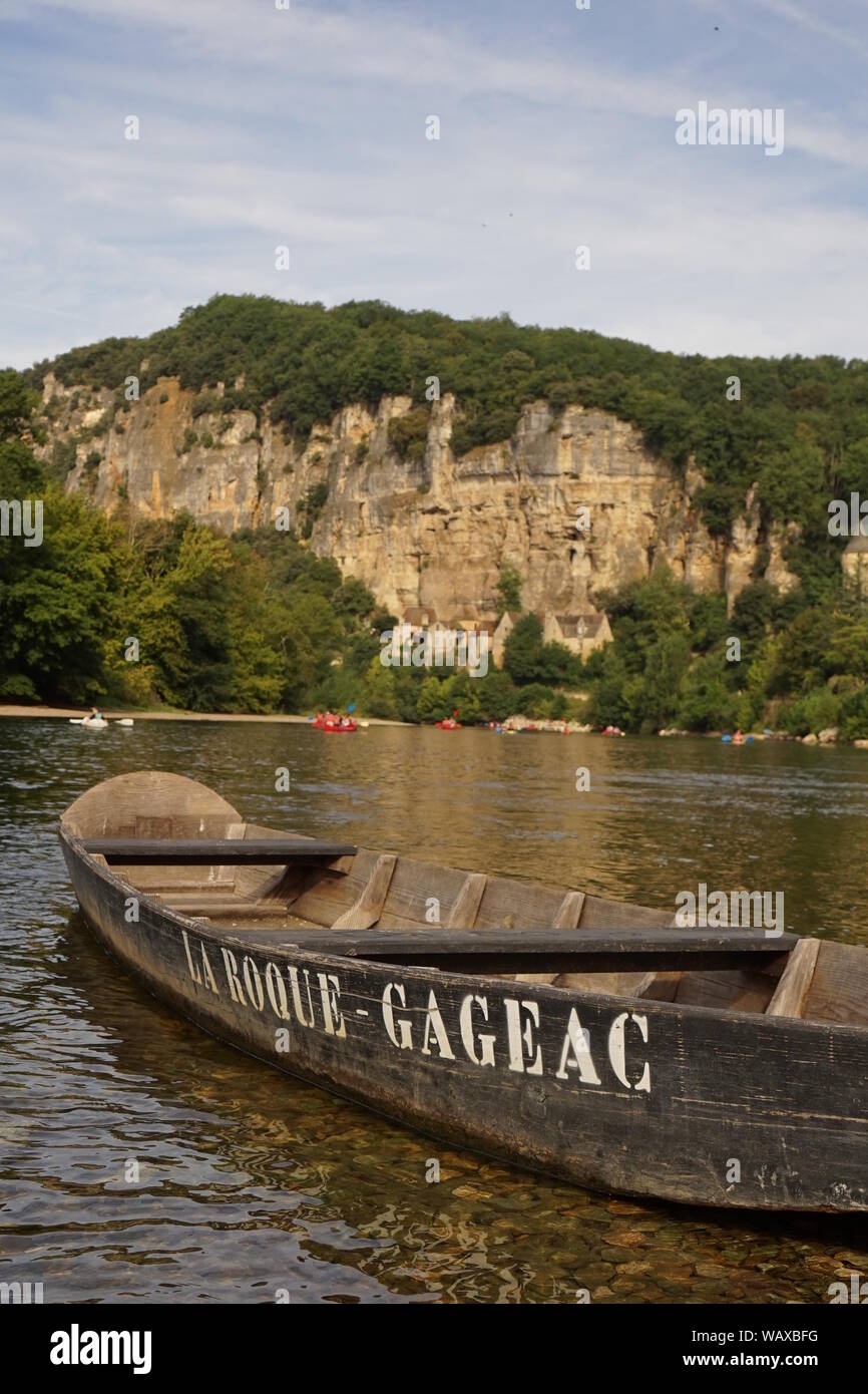 Rowing boat on french river hi-res stock photography and images - Alamy