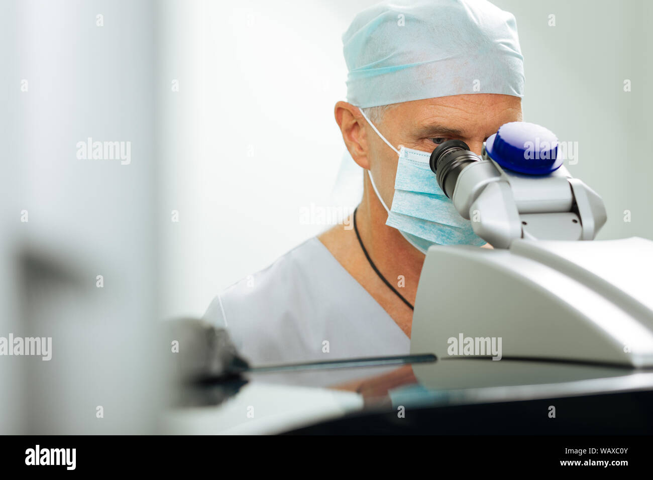 Doctor conducting medical checkup hi-res stock photography and images ...