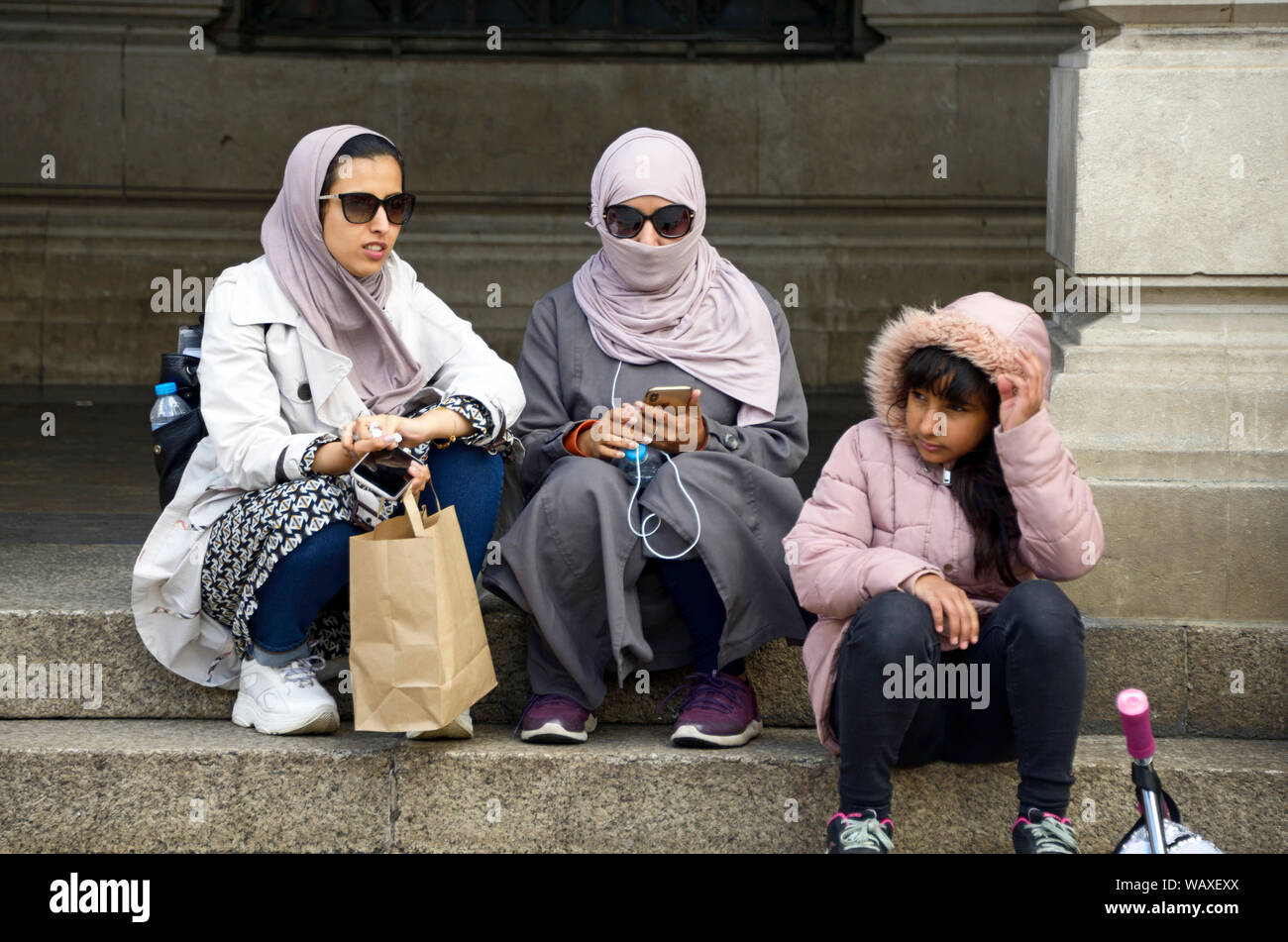 Beautiful Muslimah In Niqab