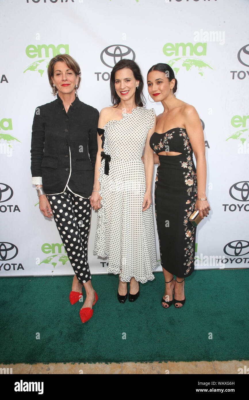 Beverly Hills, CA, USA. Wendie Malik, Perrey Reeves, Emmanuelle Chriqui ...