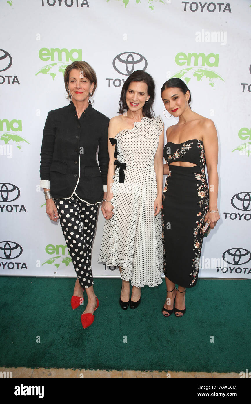 Beverly Hills, CA, USA. Wendie Malik, Perrey Reeves, Emmanuelle Chriqui ...