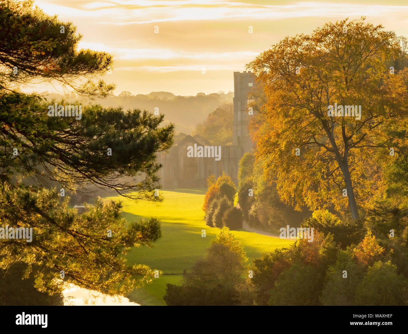 Ruins of Fountains Abbey at Studley Royal Water Garden, North Yorkshire ...